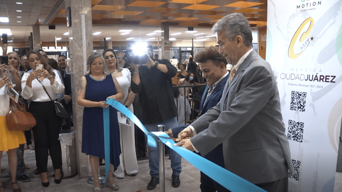 El Consulado General de México presenta exhibición Cassandro “Más allá ...