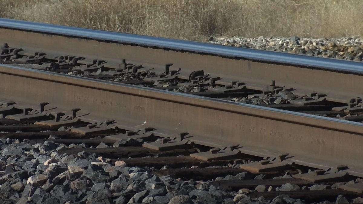Persona gravemente herida tras ser atropellada por tren en El Paso ...